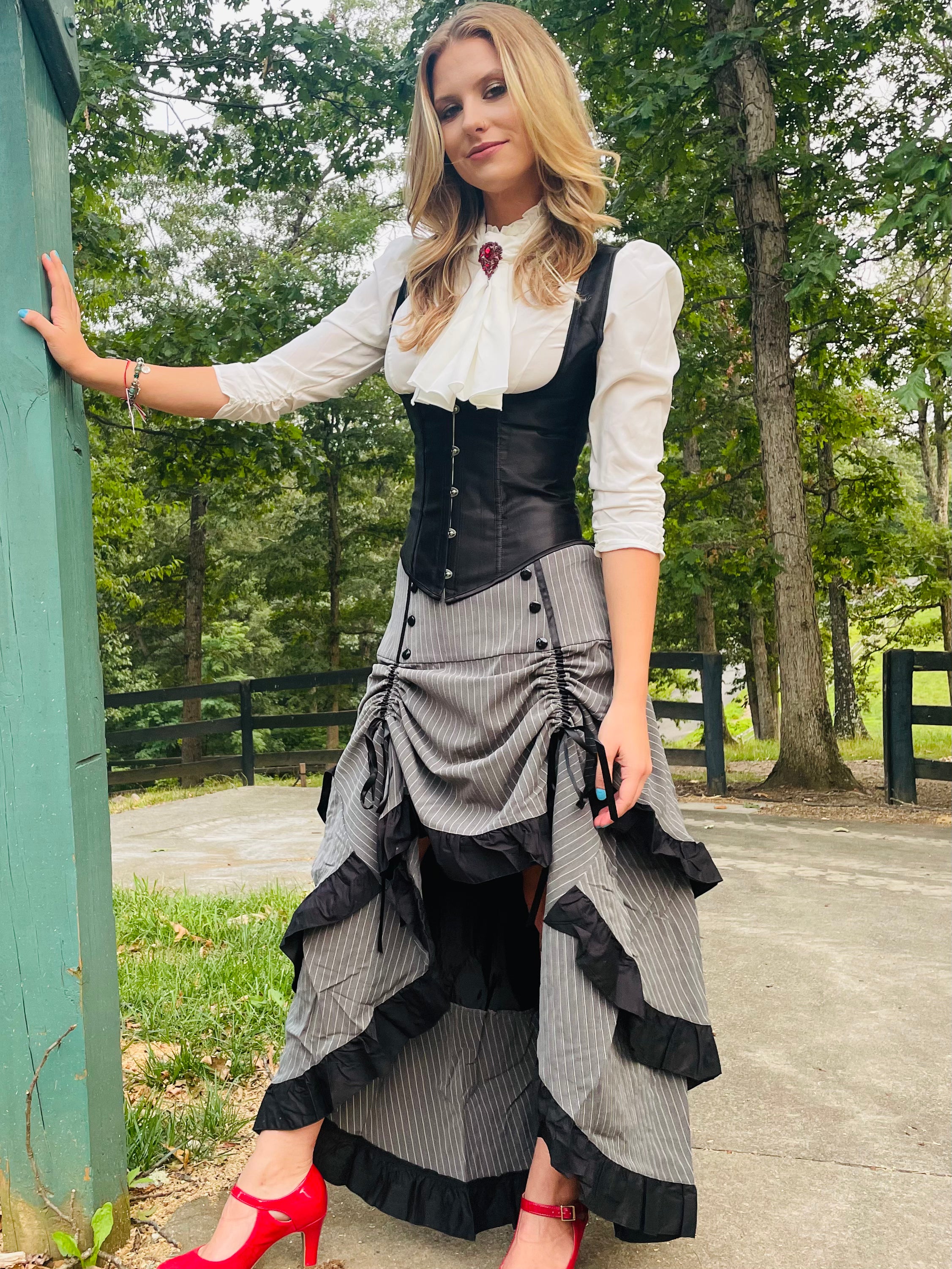 Womenswear – Faire Isles Trading Company